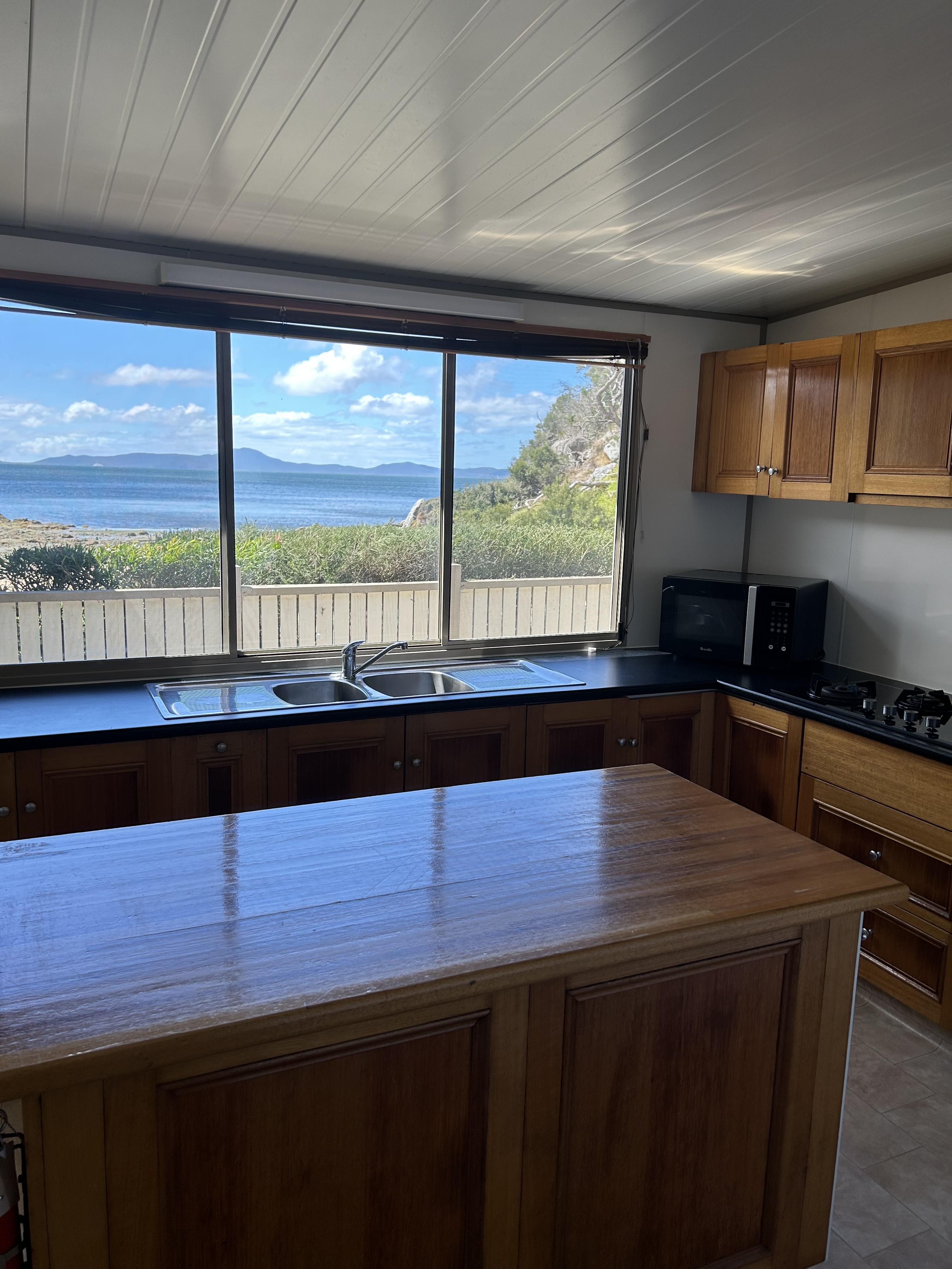 Seaview Cottage - Wilsons Prom Holiday Park